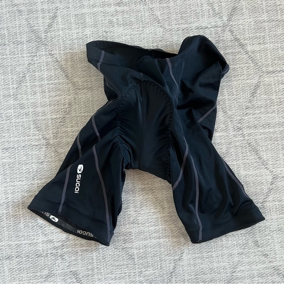 SUGOI | Shorts | Vintage Sugoi Mens Black Athletic Biking Cyling Padded Shorts | Poshmark